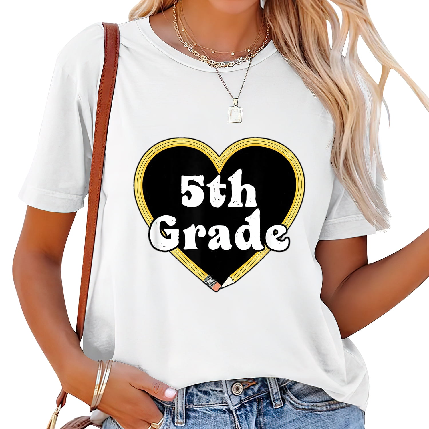 Teacher Love Happy Valentine 5Th Fifth Grade Chalkboard T-Shirt ...