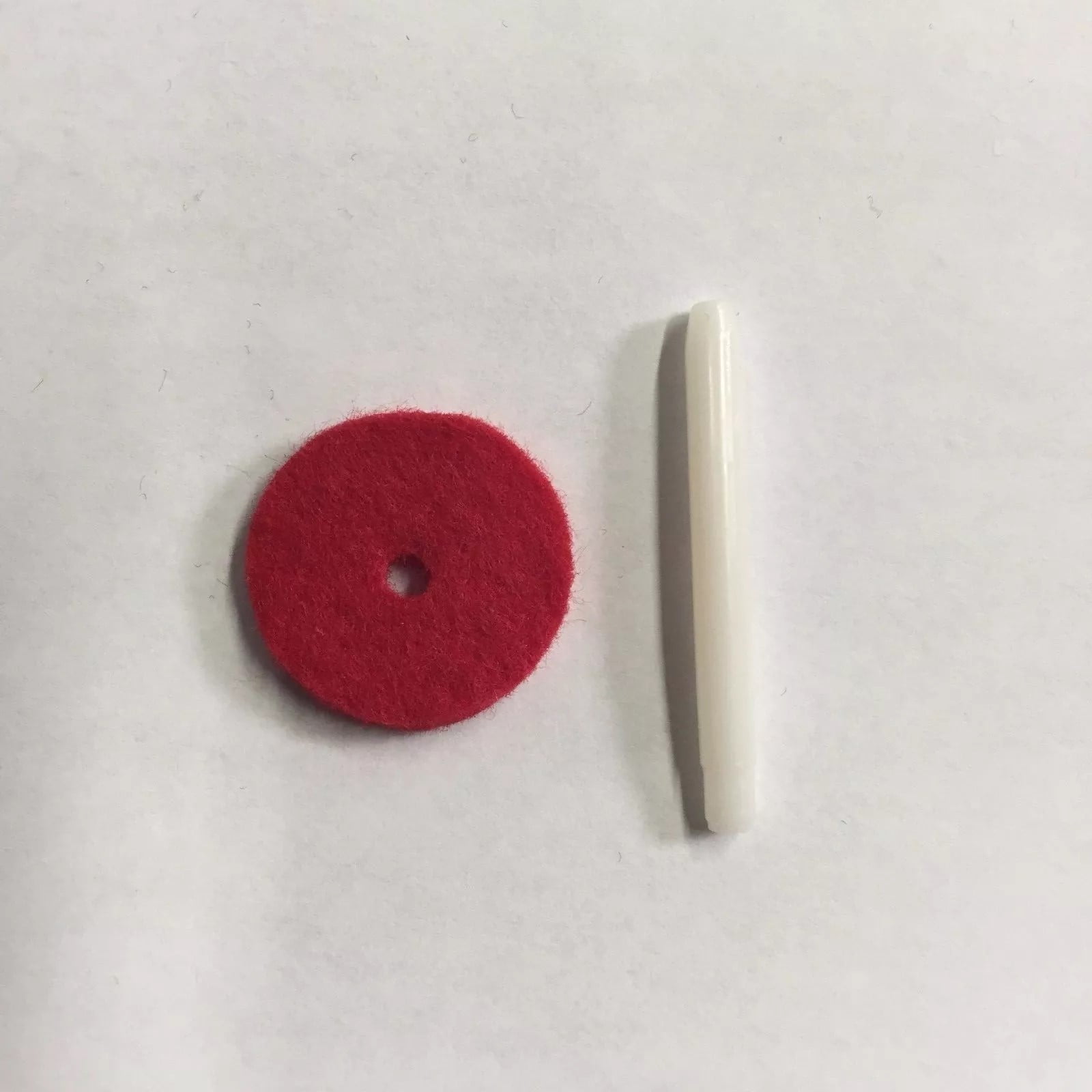 Teamwork SPOOL PIN PLASTIC 172008 & RED FELT SPOOL PIN, PUSH-IN, TAPE ...