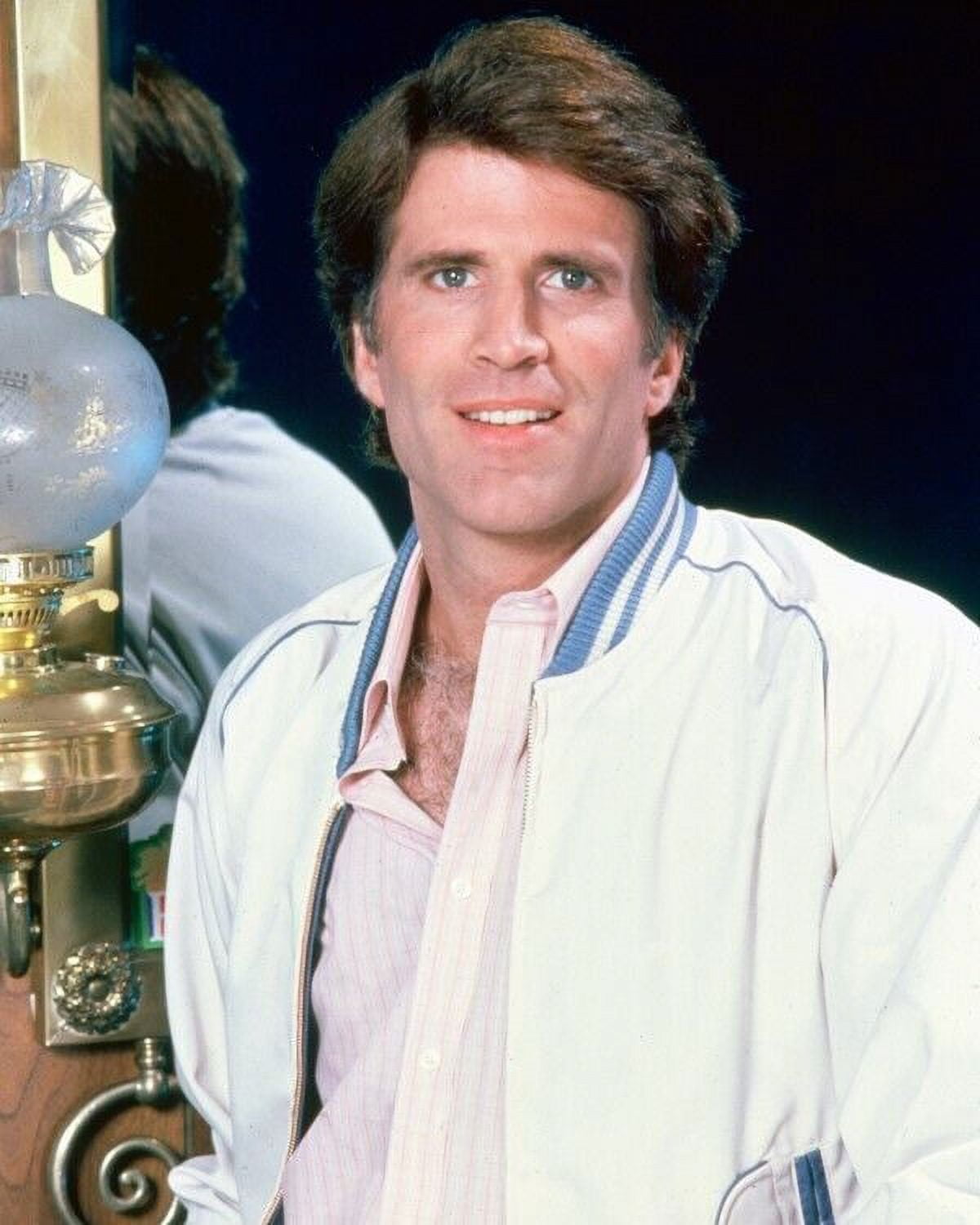 Ted Danson classic 8x10 portrait as Sam Malone by his bar from Cheers ...