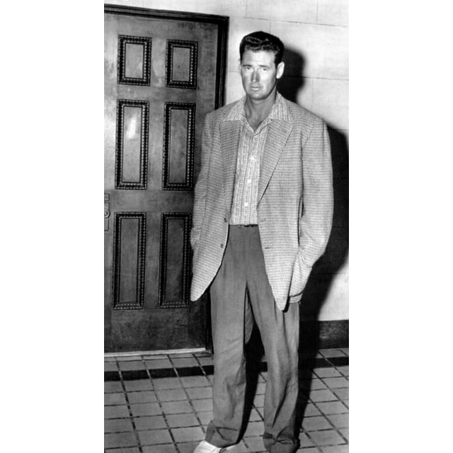 Ted Williams Outside A Miami Court Room After His Divorce From Wife ...