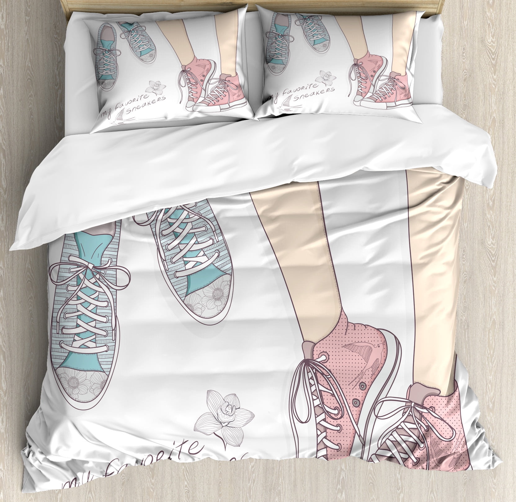 Teen Room Duvet Cover Set, Pair of Shoes in Young Girl Feet with Floral ...