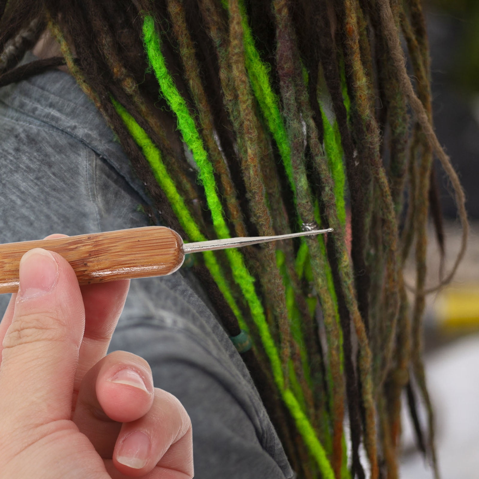 UPKOCH Light Brown Dreadlock Crochet Hook Set with Bamboo Handle 3 ...