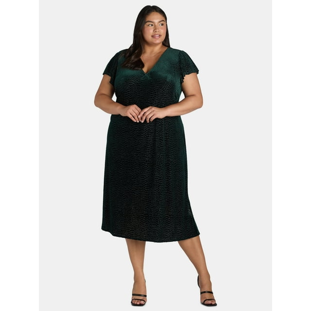 Terra & Sky Black Label Women's Plus Size Velvet Flutter Sleeve Dress ...