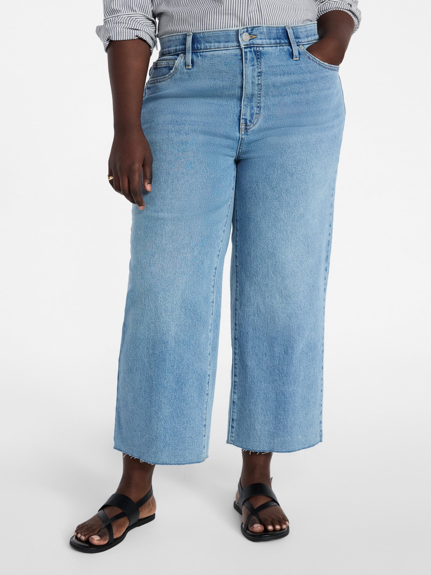 Terra & Sky Women's Plus Size Mid Rise Wide Leg Ankle Cut Hem Jeans, 26 ...