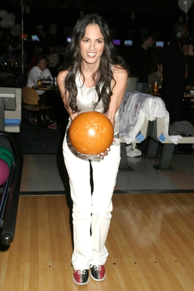 Terri Ivens At Arrivals For Children'S Advocacy Center Annual Bowling ...