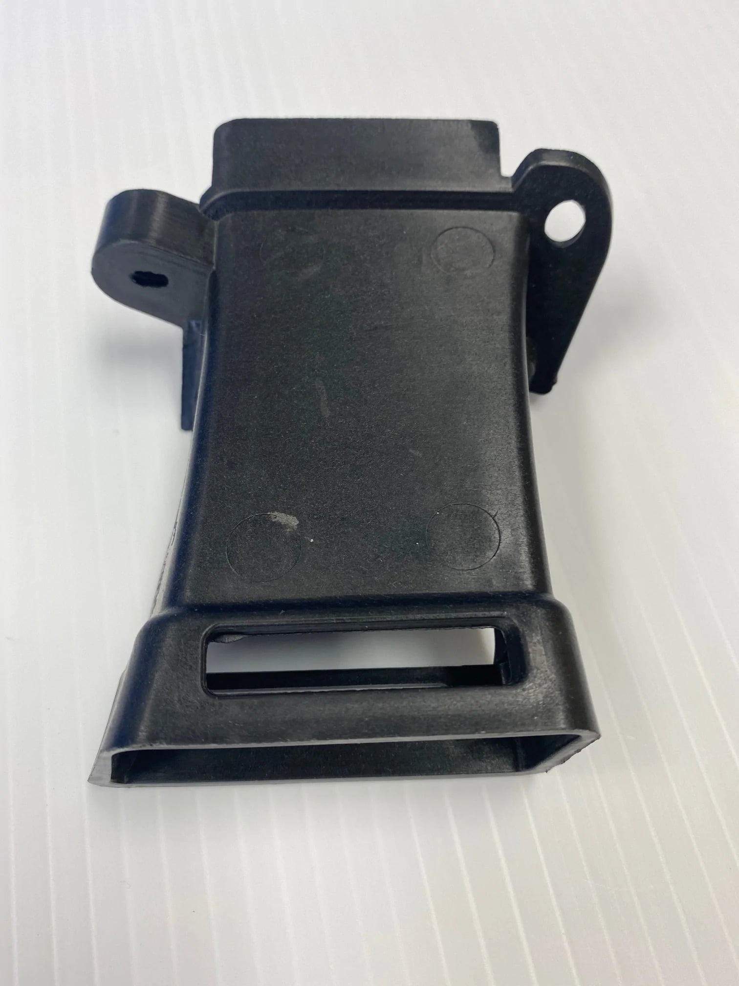 Tesla Model X Air Intake Duct Assembly Upper Connector, Left, 2016-2020 ...