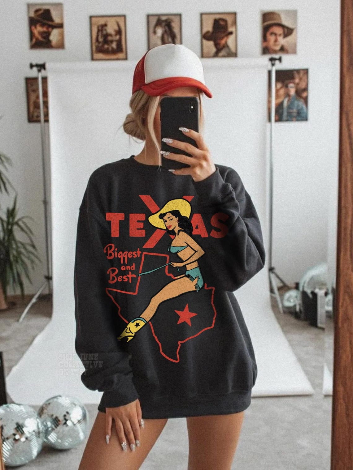 Texas Sweatshirt UNISEX Vintage Texas Cowgirl Crewneck Texas Map Shirt ...