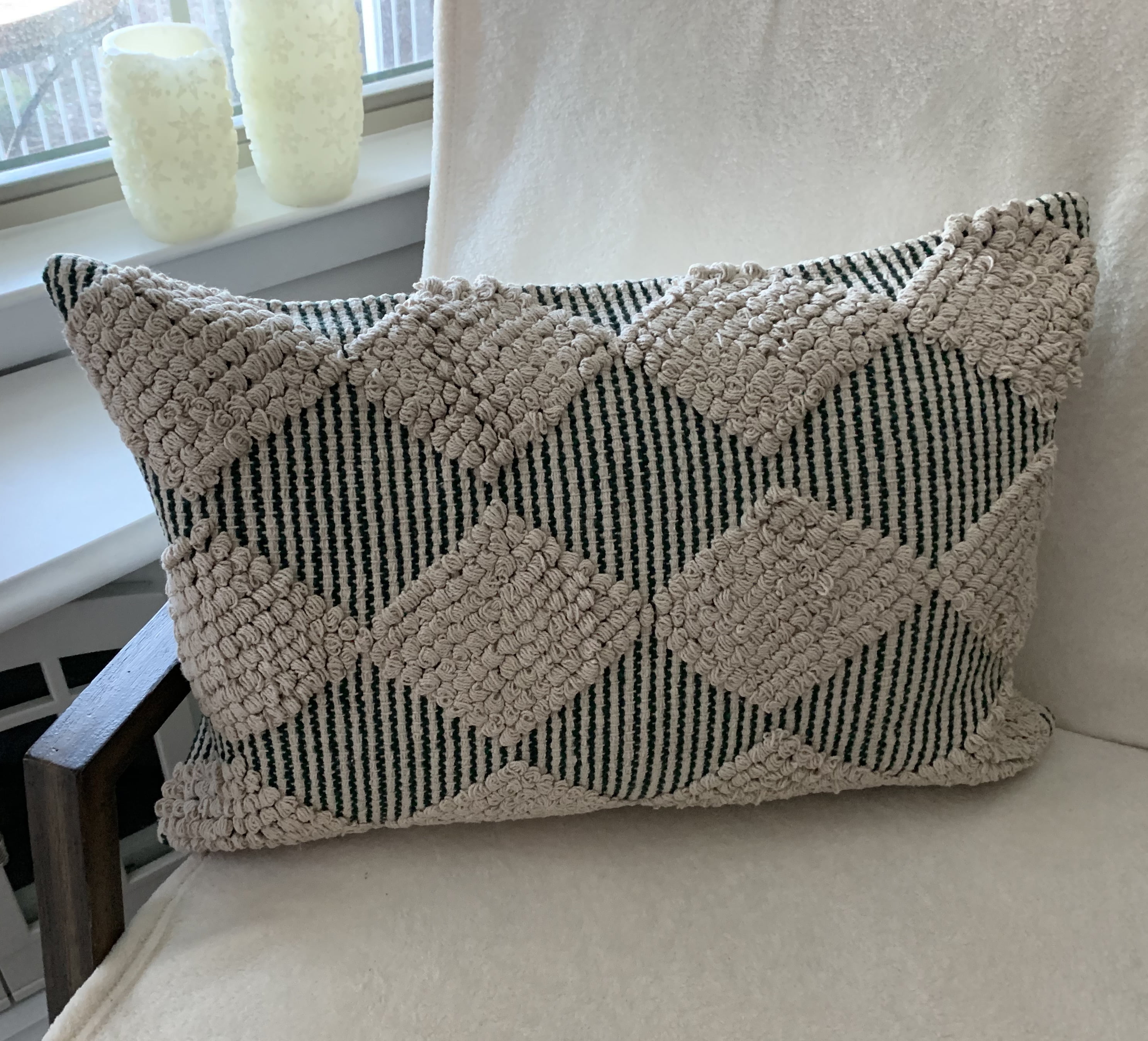 Textured Raised Diamond Handwoven Decorative Pillow Green - Walmart.com