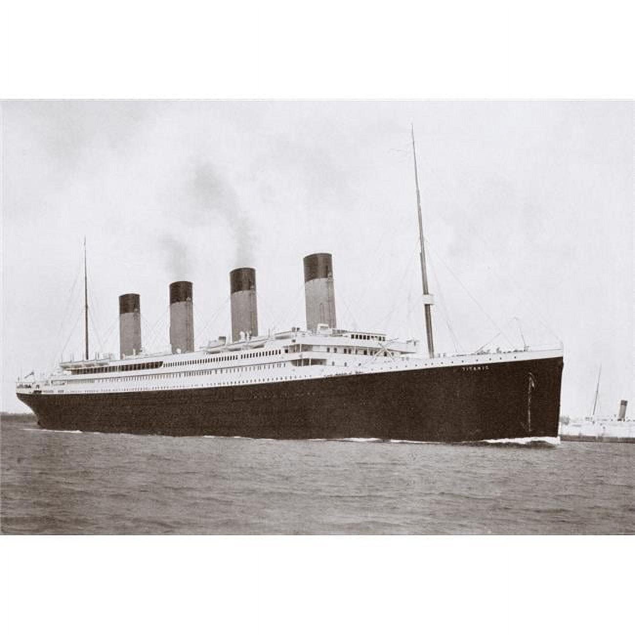 The 46 328 Tons Rms Titanic of the White Star Line Which Sank At 220 Am ...