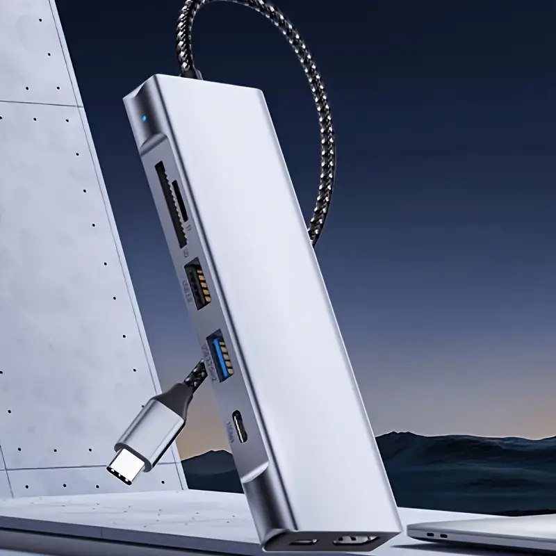 The 8 in 1 Laptop USB C HUB with 10Gbps External Hard Drive Function ...