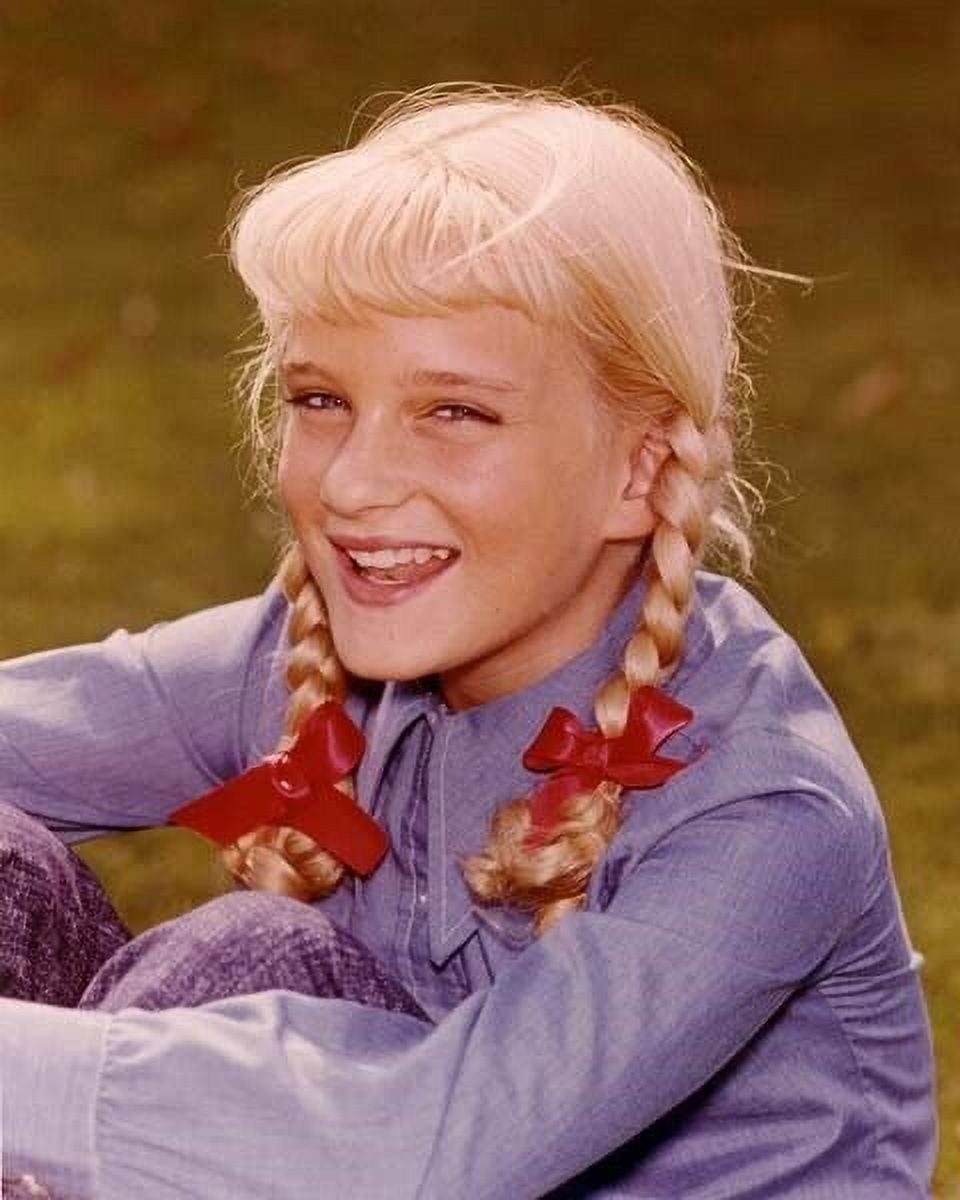 The Brady Bunch Susan Olsen as Cindy with her pigtails smiling 5x7 ...