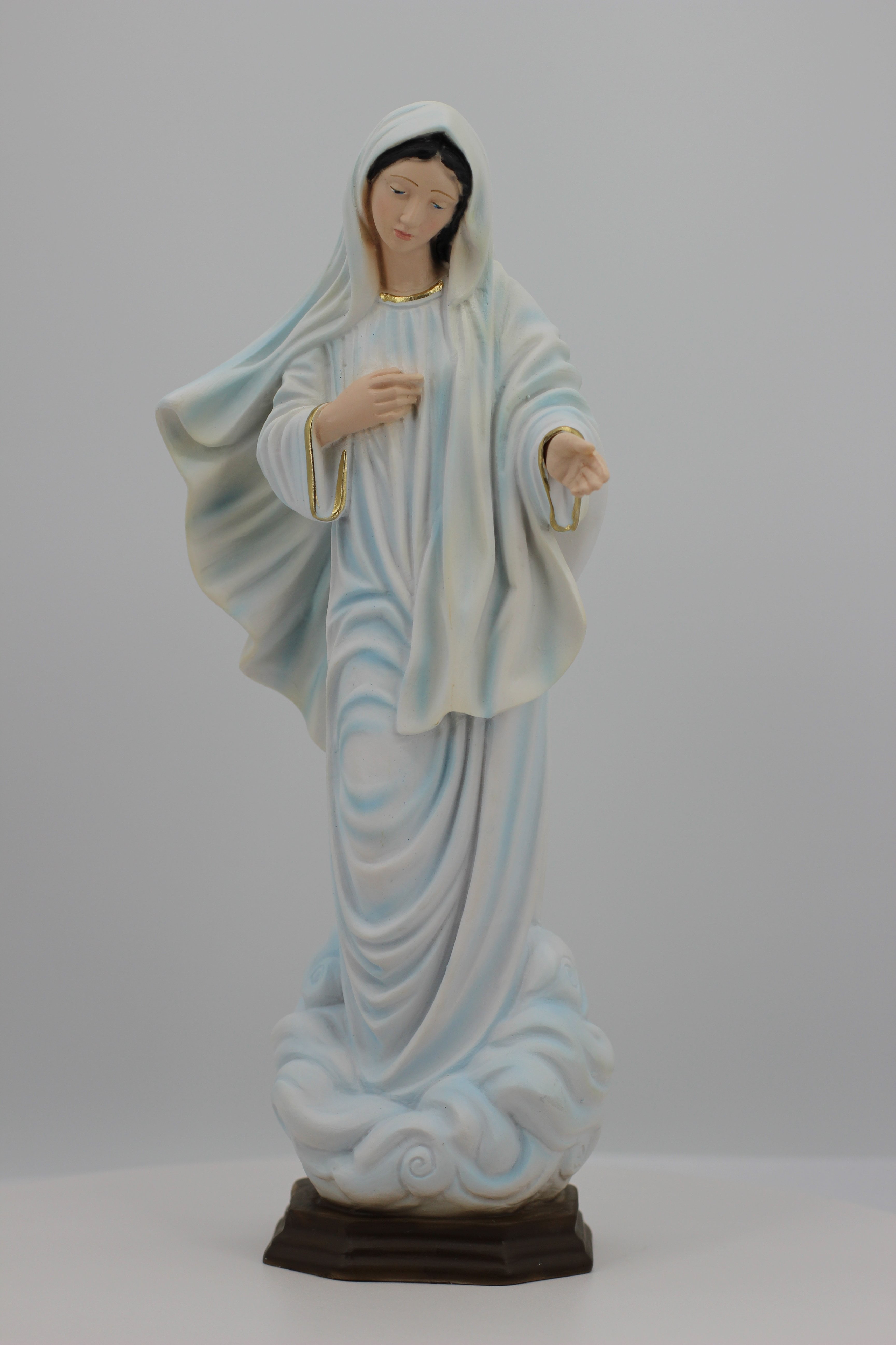 The Faith Gift Shop Collection of Mary-The Queen of Peace Resin Stone ...