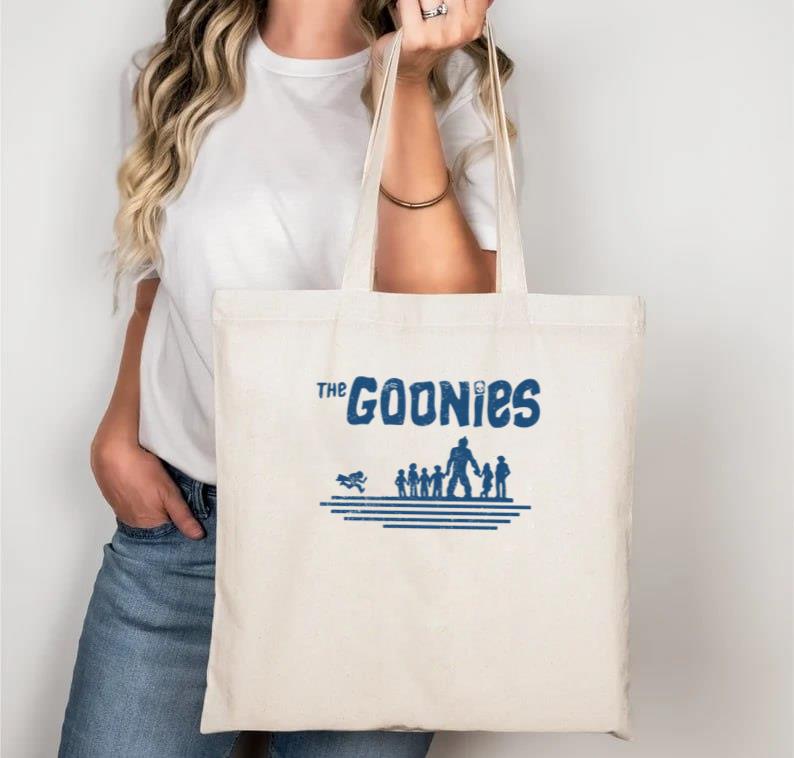 The Goonies 80s Adventure Movie Spielberg Pirate Treasure (1), Tote Bag ...