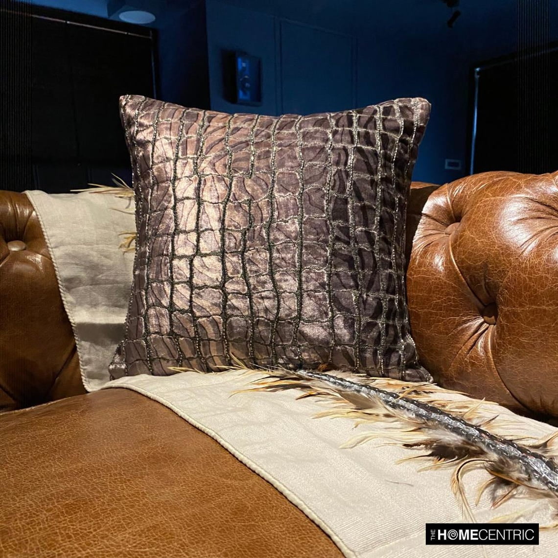 The HomeCentric Decorative Thow Pillow Covers Brown 20"x20" (50x50 cm ...