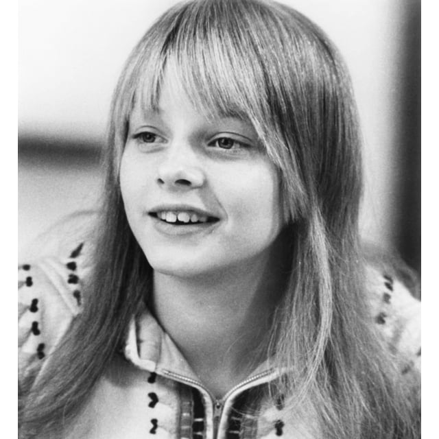The Little Girl Who Lives Down The Lane Jodie Foster 1976 Photo Print ...