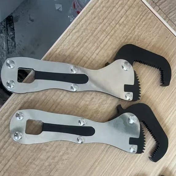 The Mini Stubby, Mini Stubby Pipe Vise Wrench, Mini Self Adjusting ...