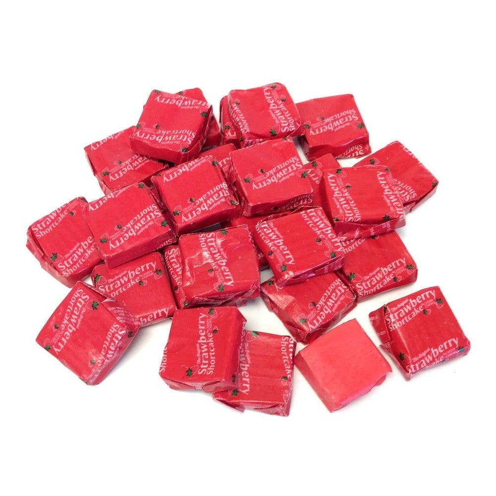 The Original Strawberry Shortcake Candy Chews 140 Count Box - Walmart.com