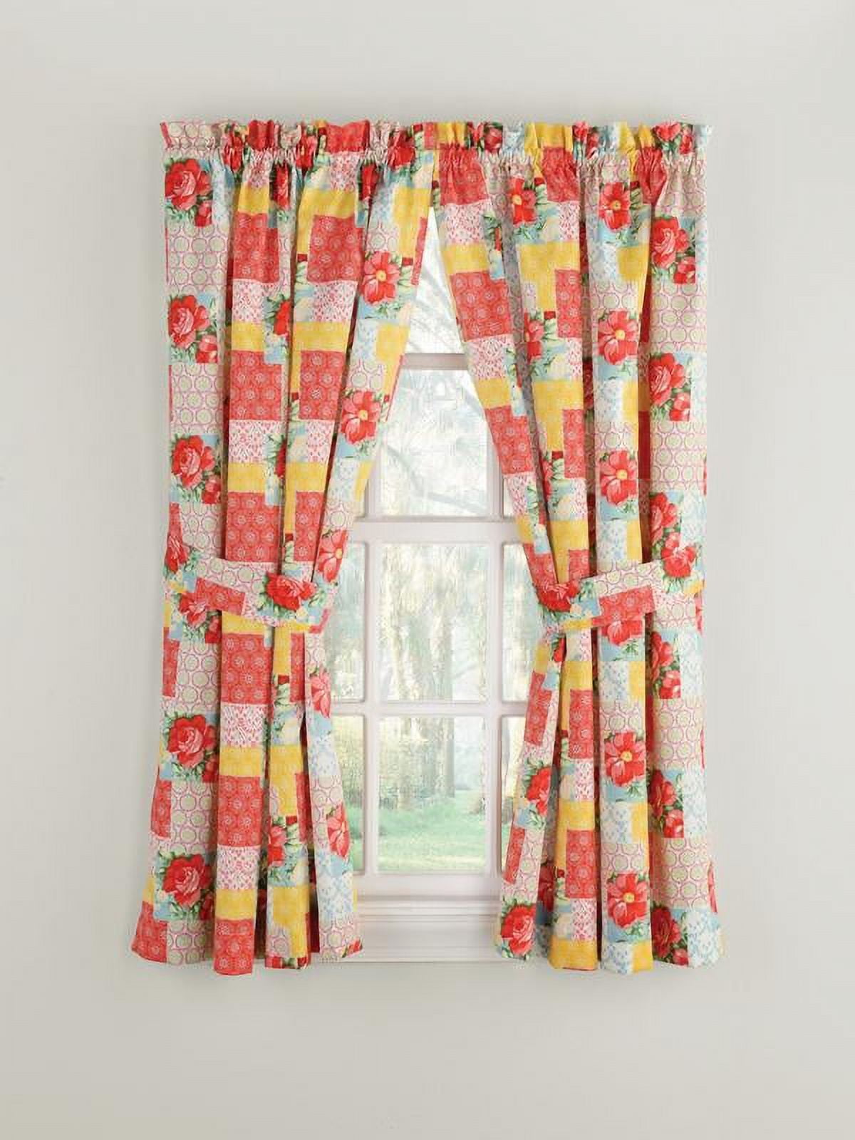 The Pioneer Woman Floral Patchwork Window Panels, 2 Pc, 40x54 ...