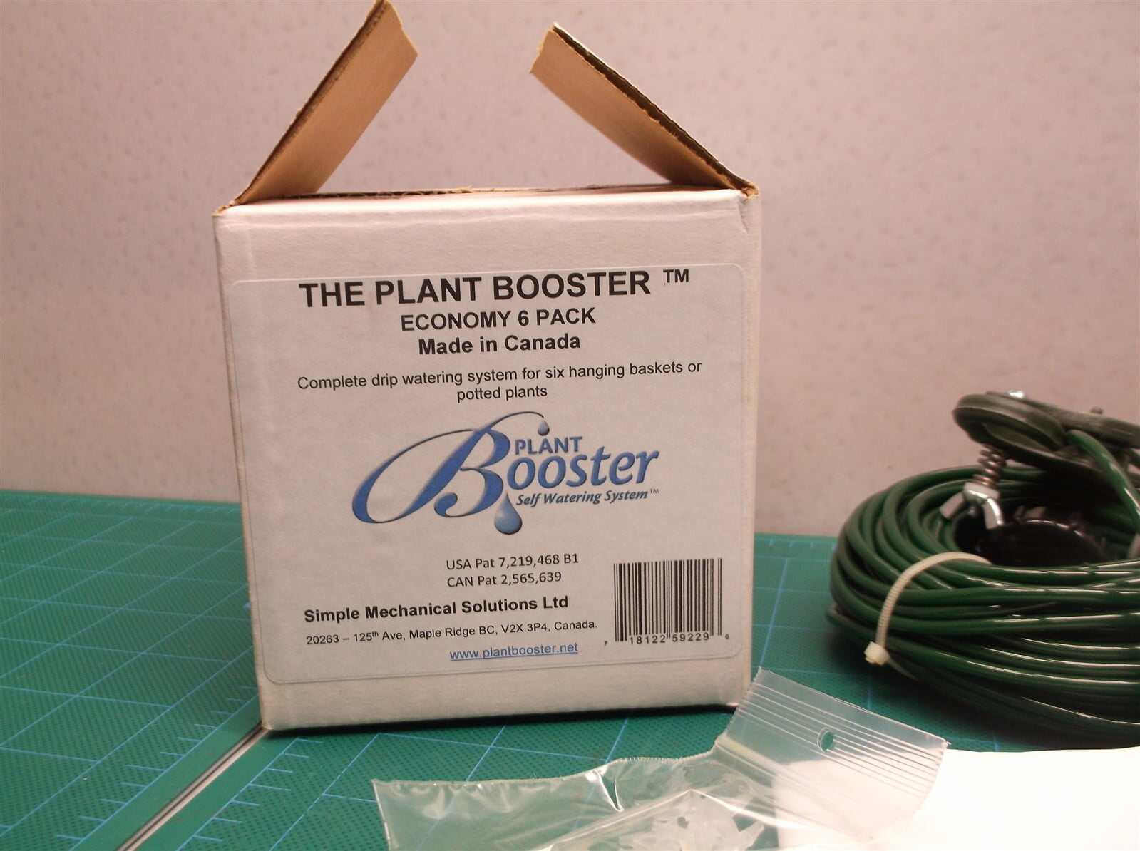 The Plant Booster Economy 6 Pack self-Watering System for 6 Hanging ...