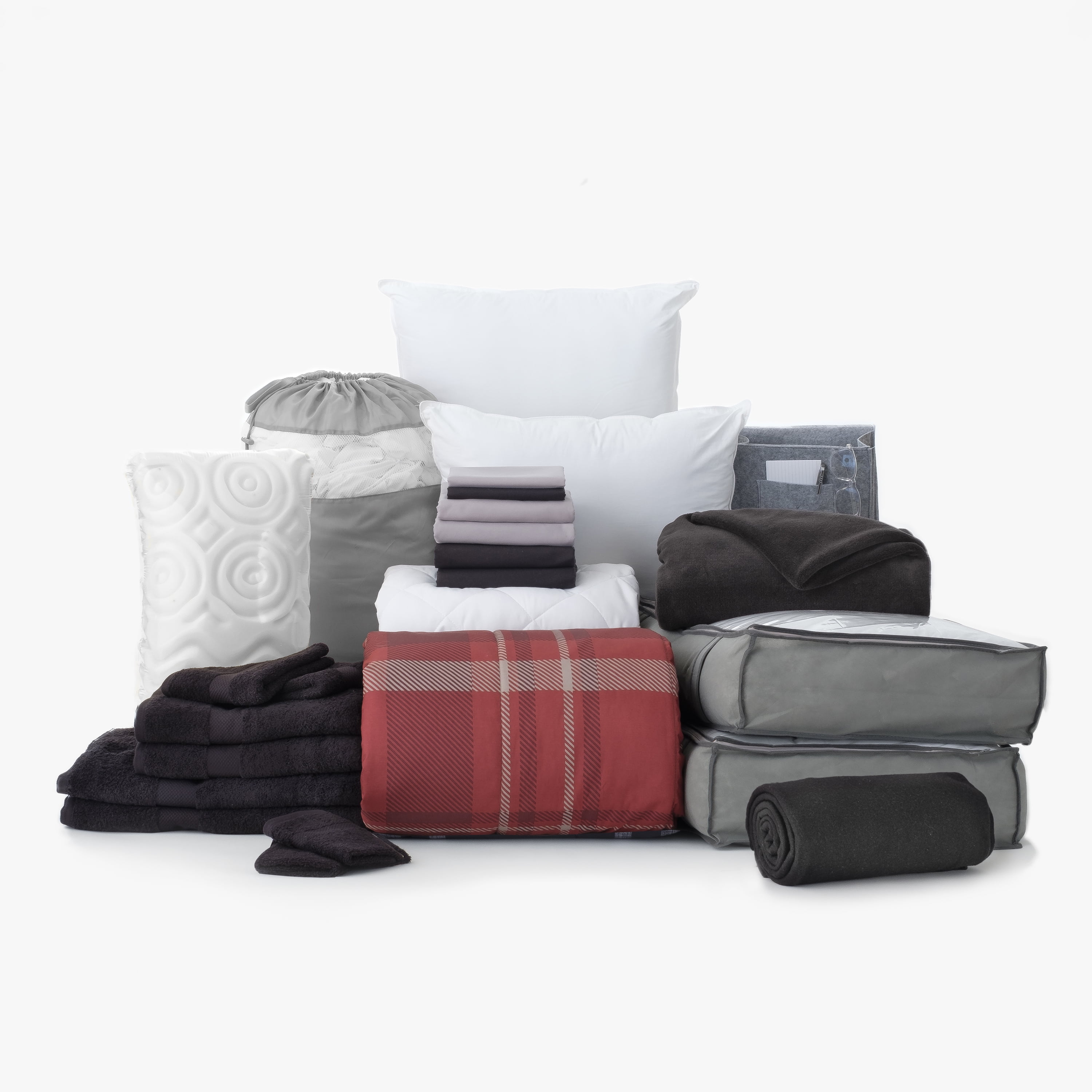 The Preferred Dorm Essentials Value Pack in Simon, 23-Piece Twin XL ...