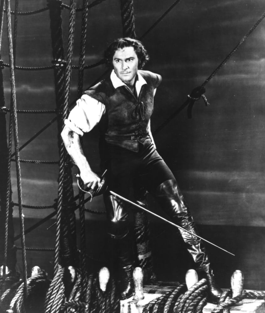 The Sea Hawk Errol Flynn 1940 Photo Print (8 x 10) - Walmart.com