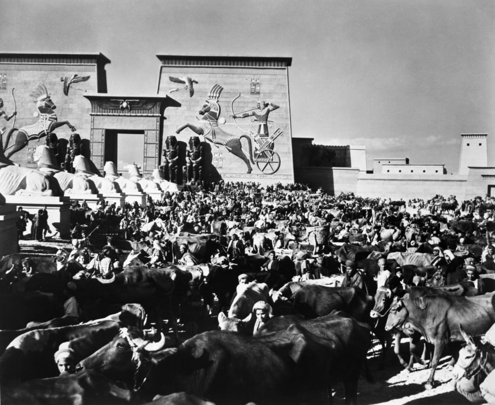 The Ten Commandments, 1923. /Nscene In Egypt From The Silent Film 'The ...