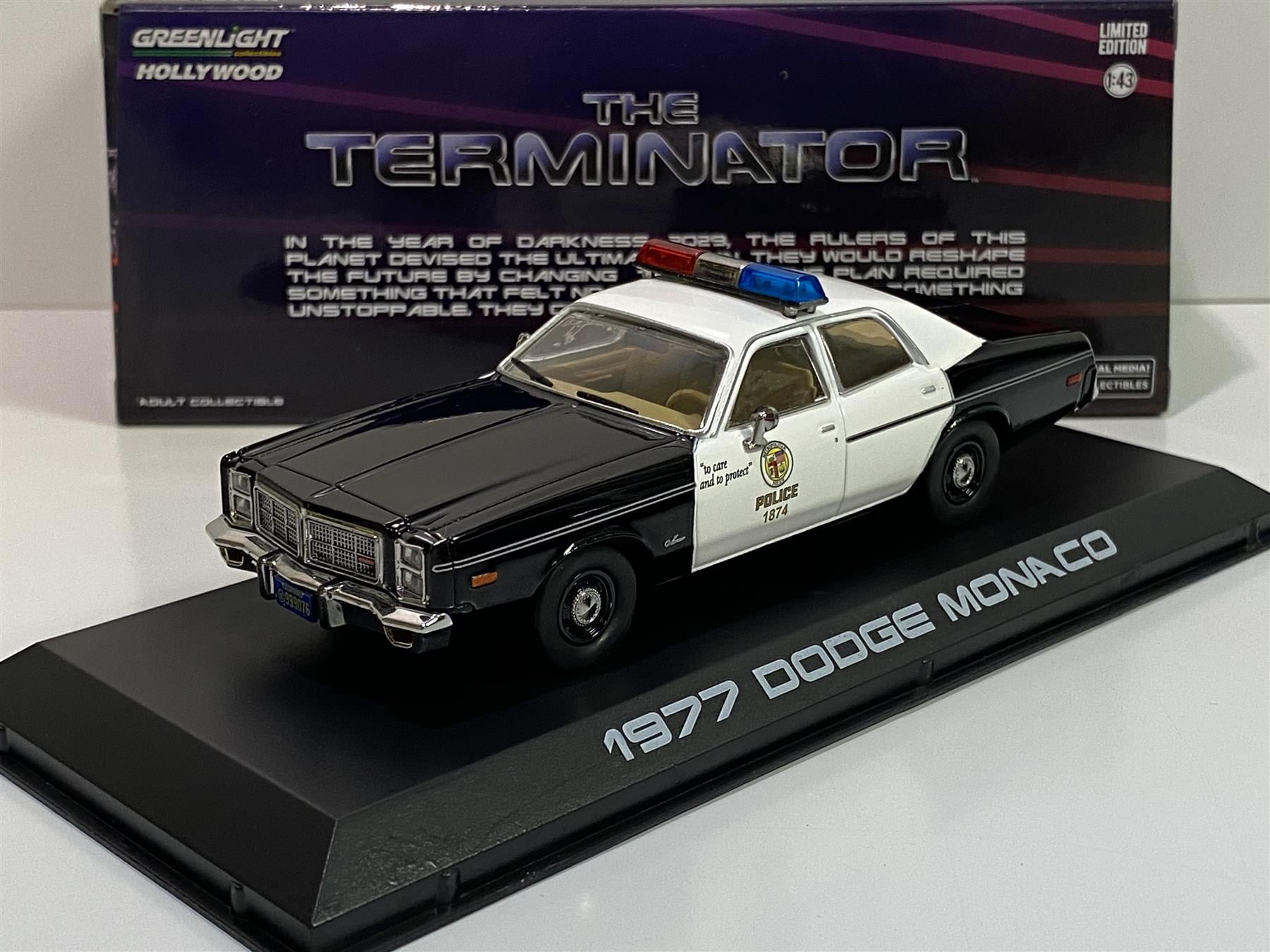 The Terminator 1977 Dodge Monaco Met Police 1:43 Greenlight 86534 ...