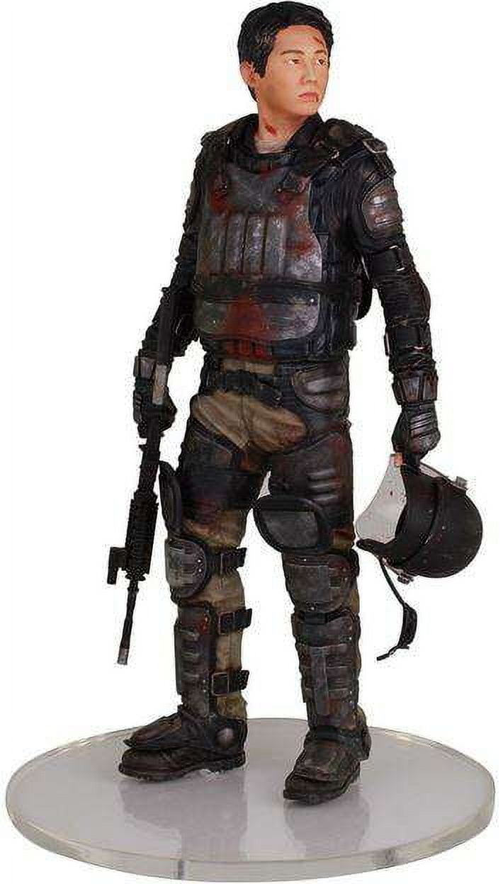 AMC's The Walking Dead Glenn Action Figurine in Riot Gear - Walmart.com