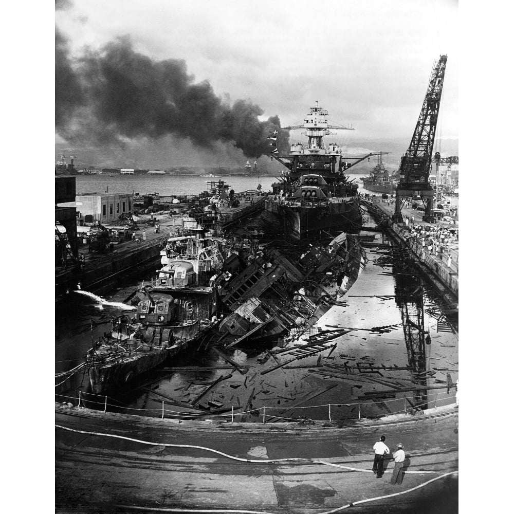 The Wreckage Of The Destroyers Uss Downes And Uss Cassin At Pearl ...