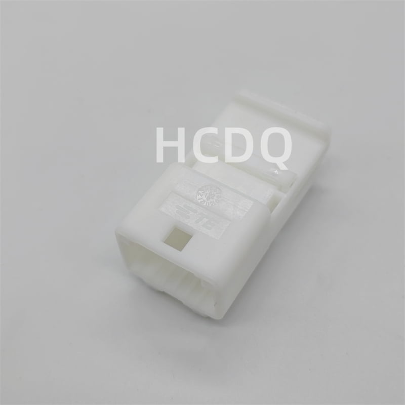 The original 82824-58010 12PIN male automobile connector plug shell and ...