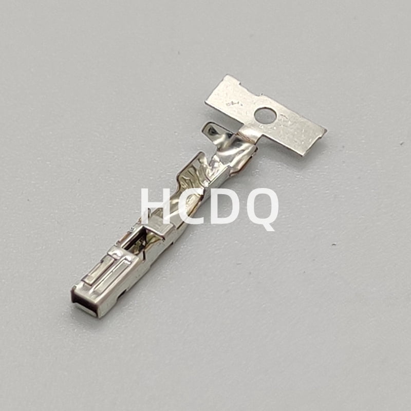 The original 90980-12B81 10PIN automobile connector plug shell and ...