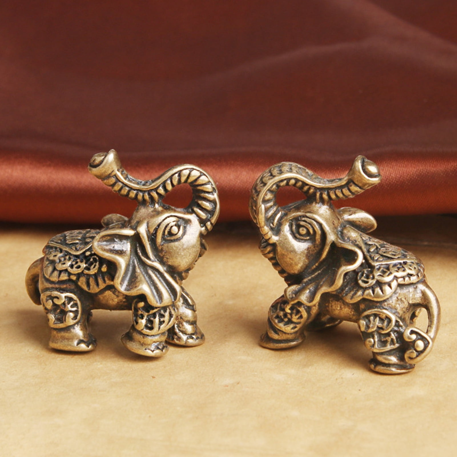 Thehsnt Mini Elephant Ornament Retro Solid Alloy Elephant Figurine ...