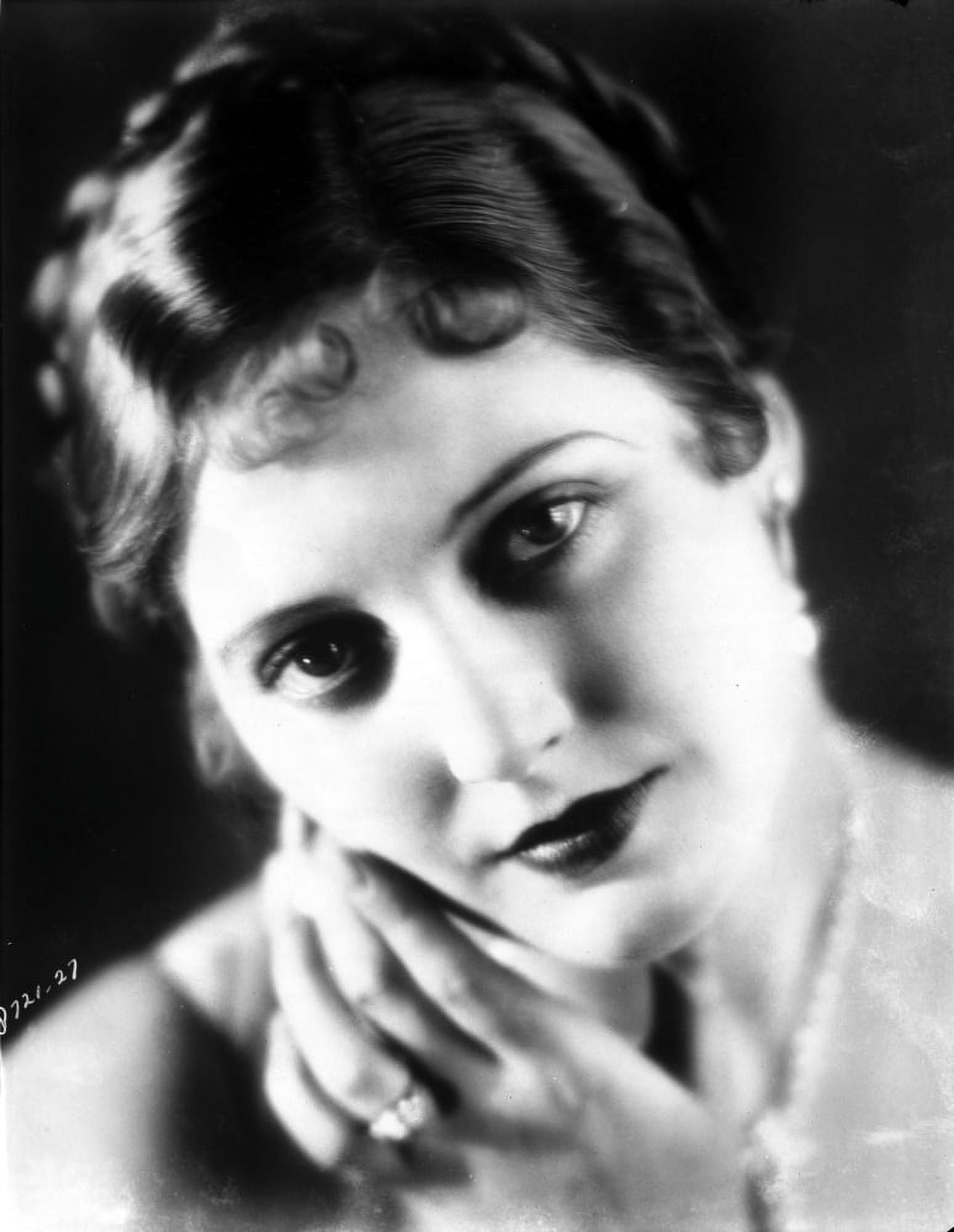 Thelma Todd Portrait in Classic Photo Print (8 x 10) - Walmart.com