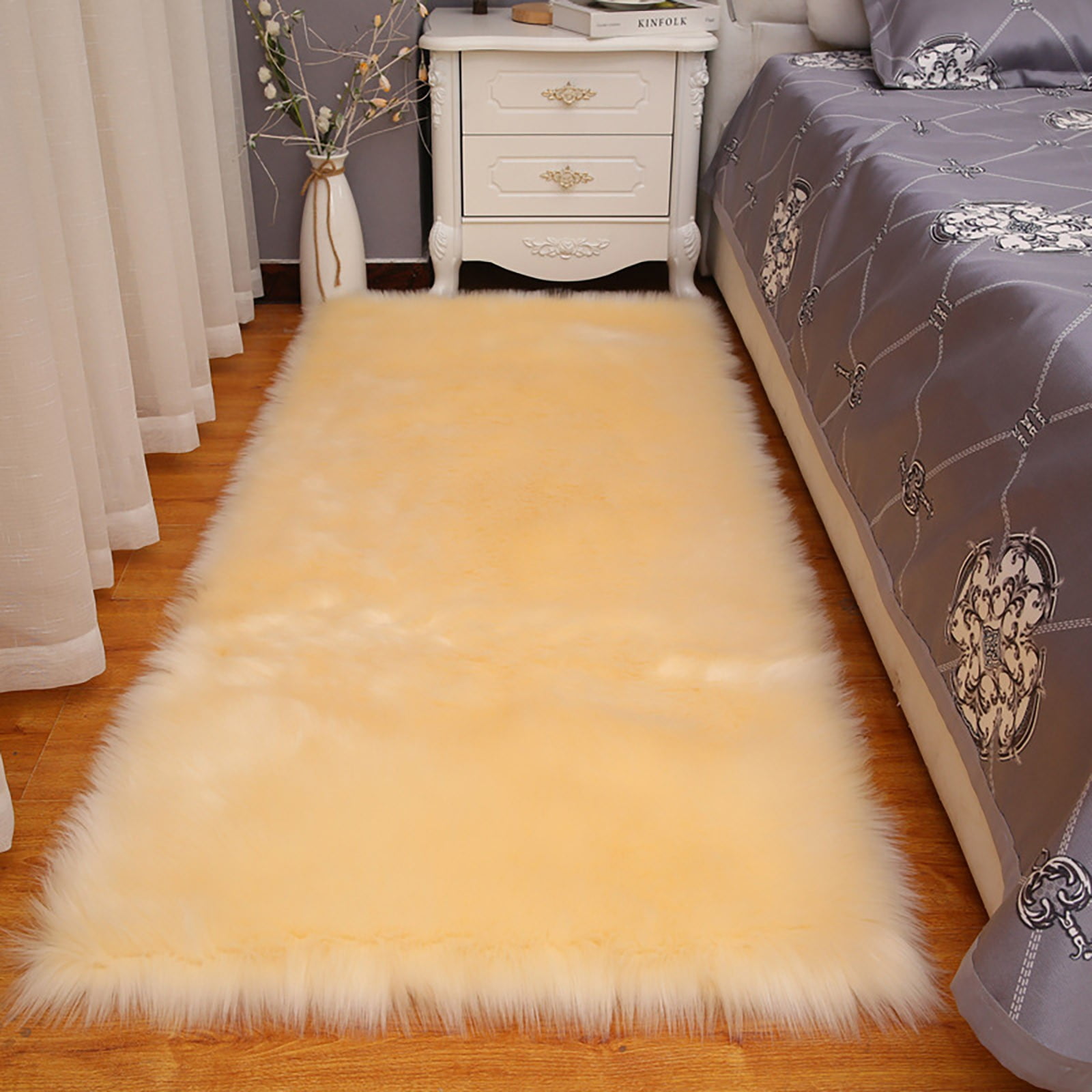 The Thickened Plush Carpet Is Beige|Faux Rug For Bedroom Rug Shag Rug ...