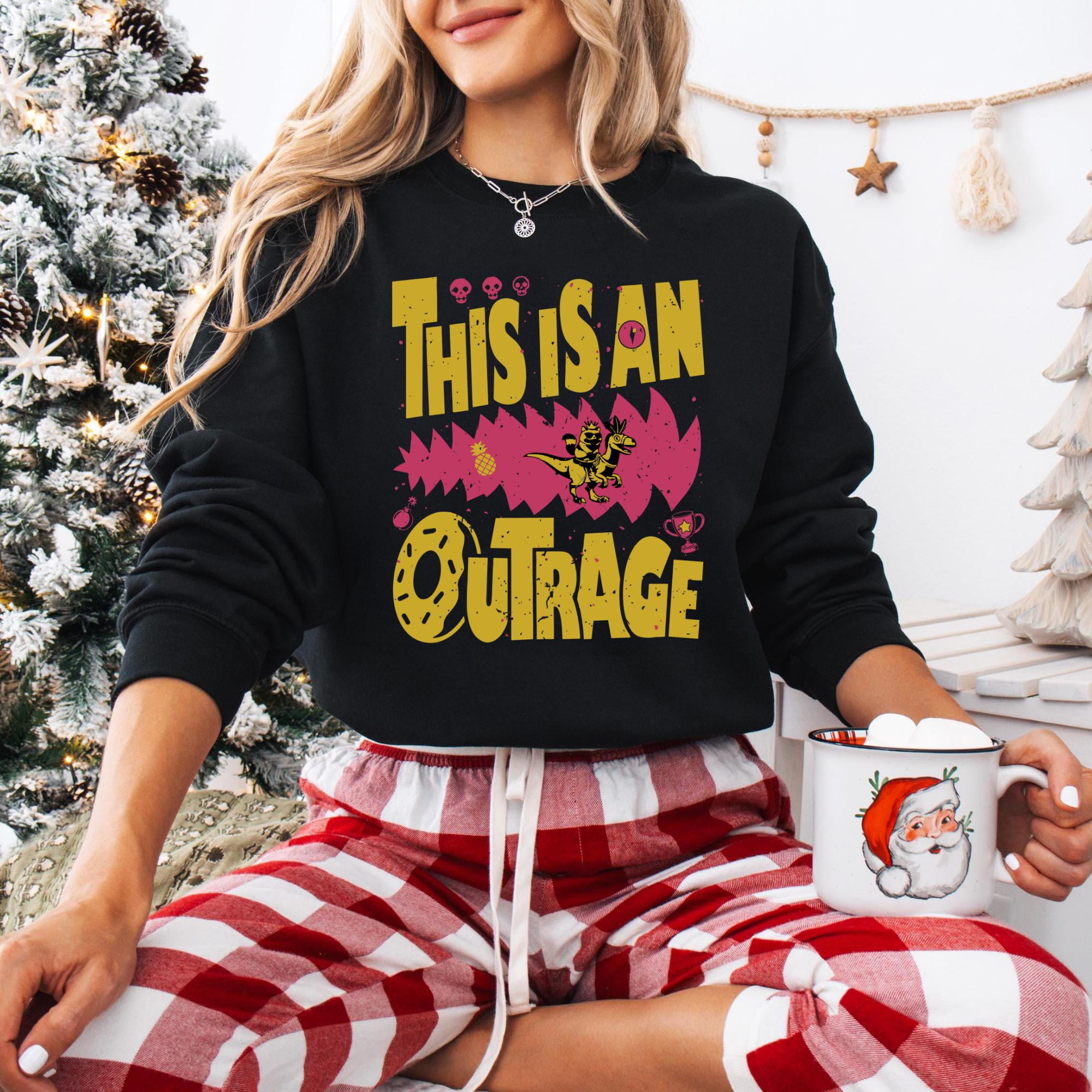 This Is An Outrage Sweatshırt, Dun.geon Crawler Carl Fan Shirt ...