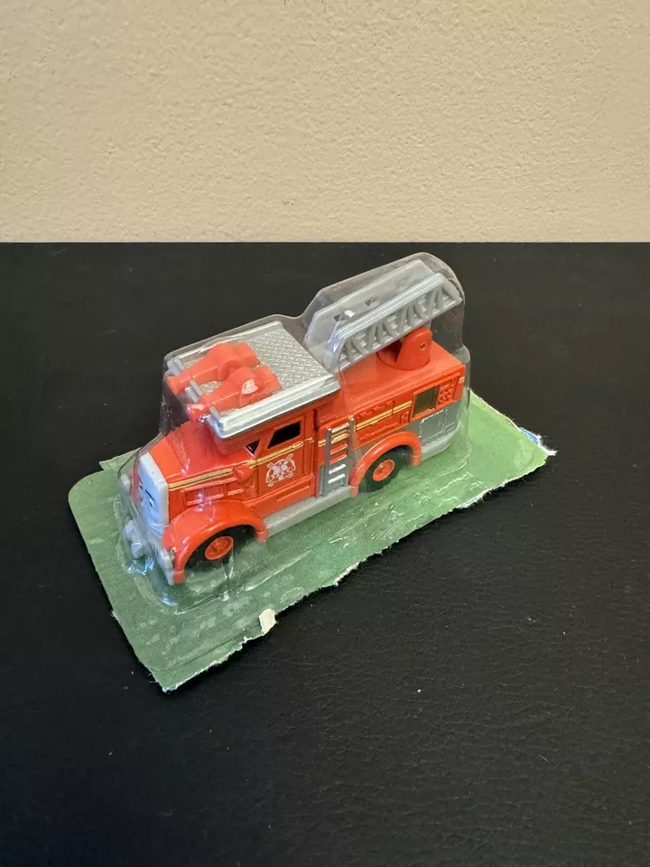 Thomas And Friends Fiery Flynn Fire Truck ( New Sealed ) - Walmart.com