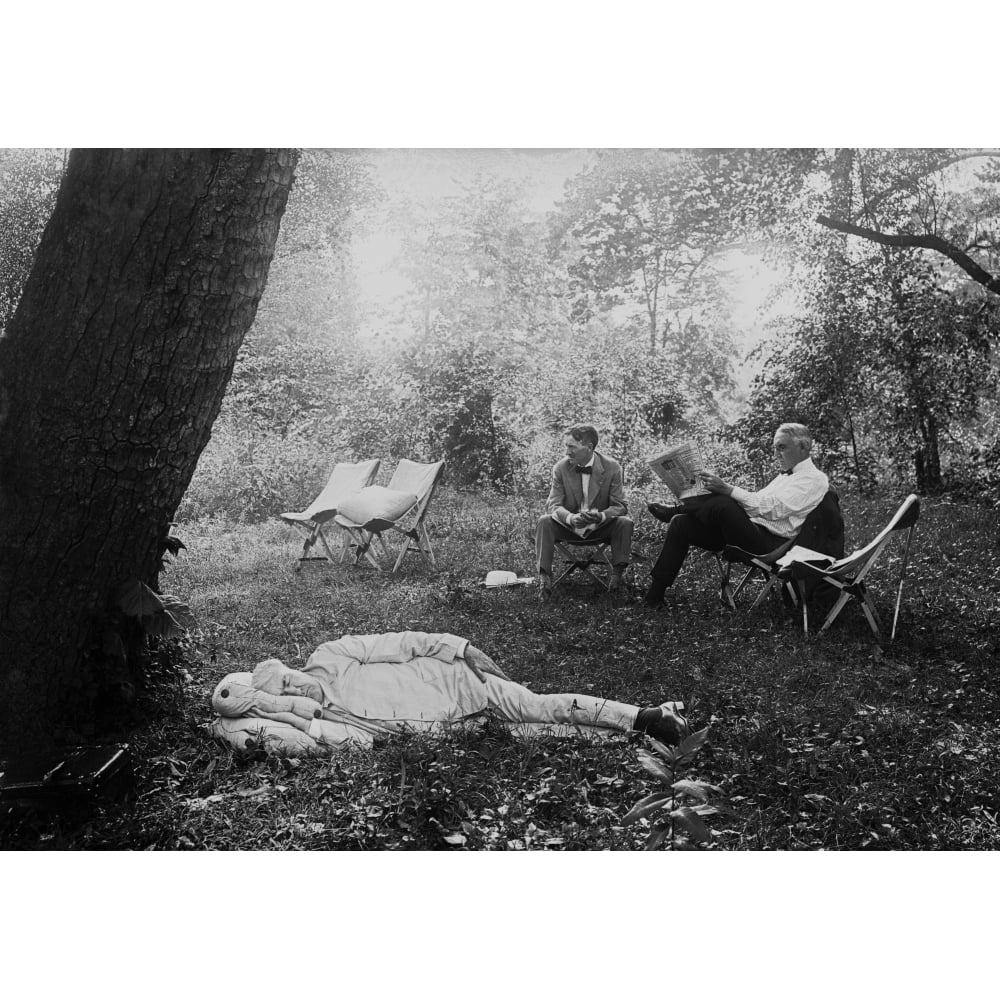 Thomas Edison Naps Under A Tree History (36 x 24) - Walmart.com