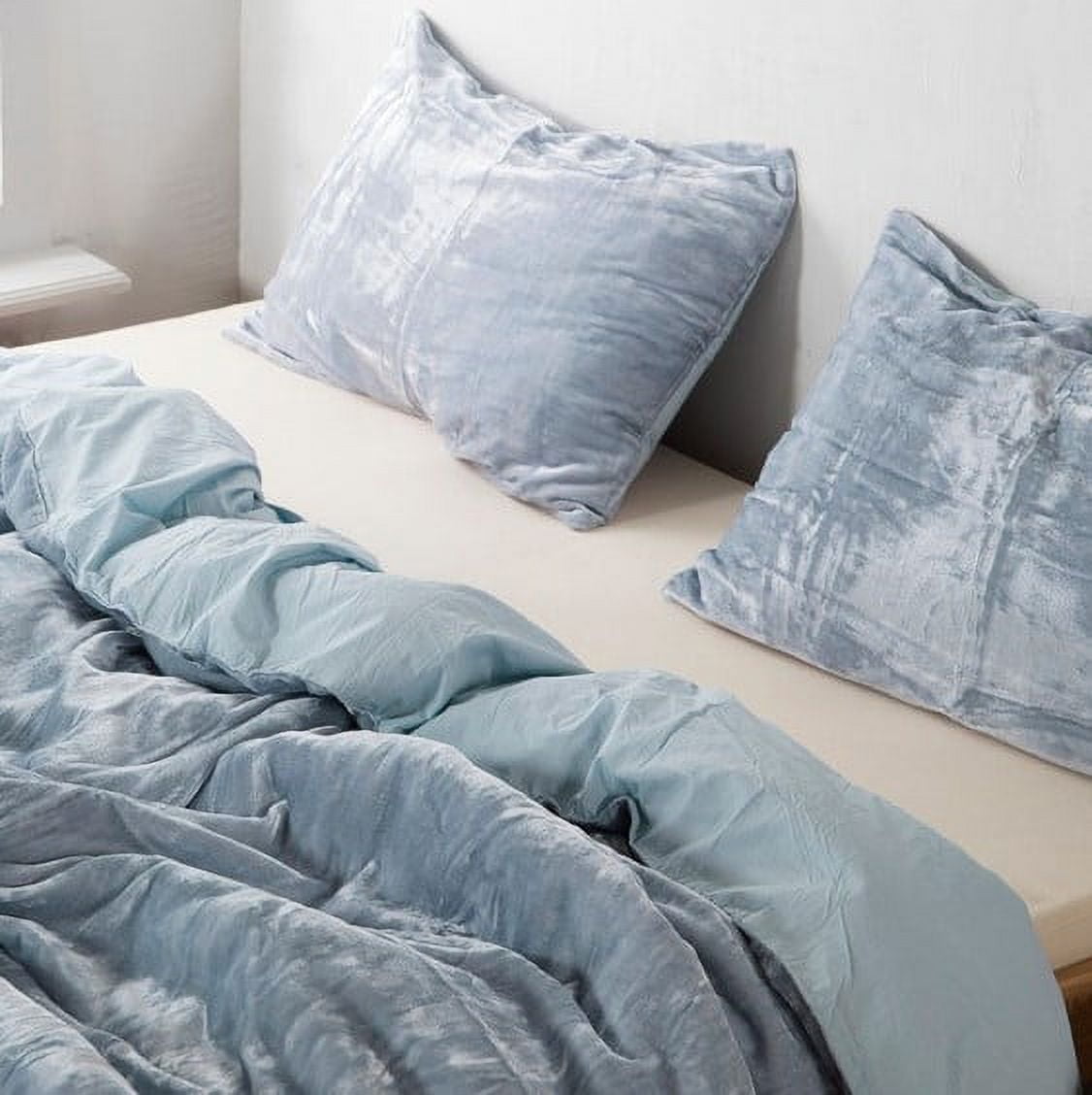 Thread Connect Powder Blue Velvet Duvet Cover King/Queen Size Comforter ...
