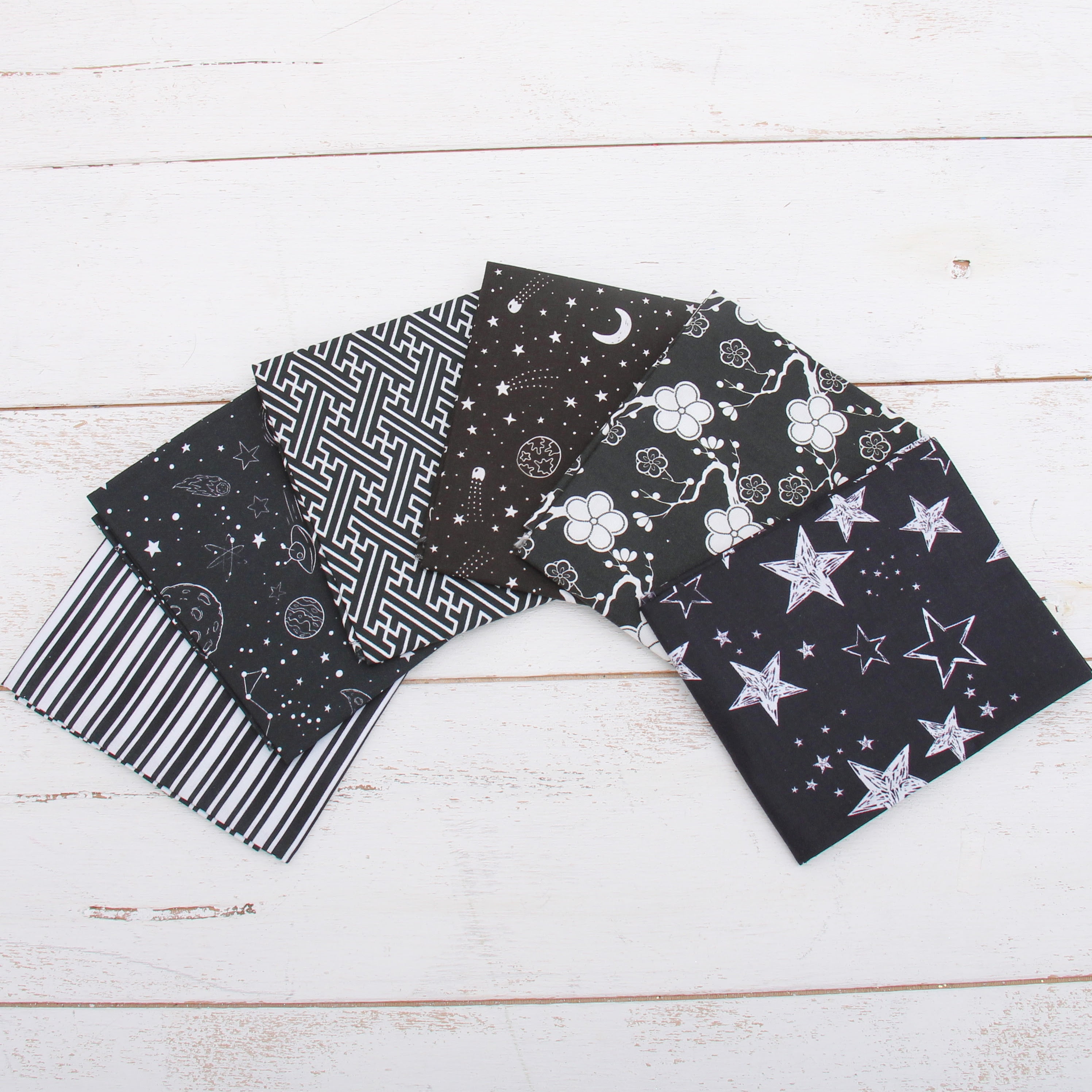 Threadart 6 Fat Quarters Fabric Bundles - Black Color Builder Prints ...