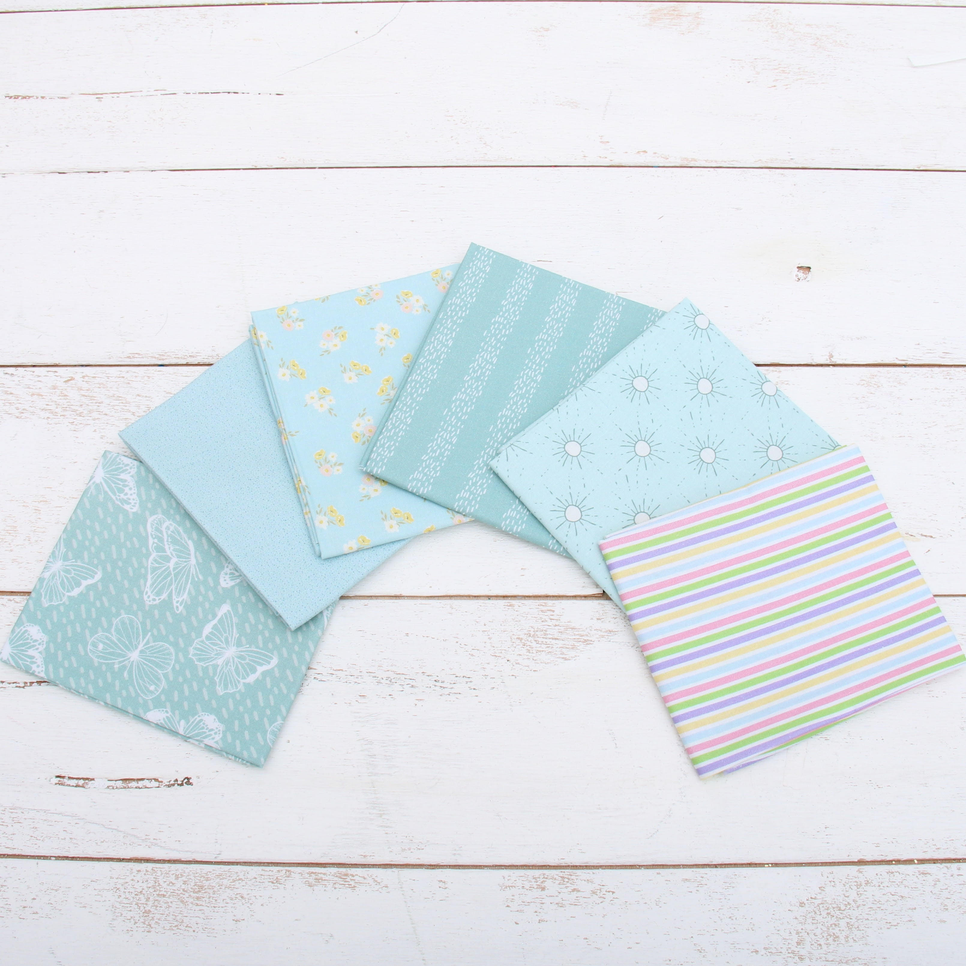 Threadart 6 Fat Quarters Fabric Bundles - Light Blue Color Builder ...