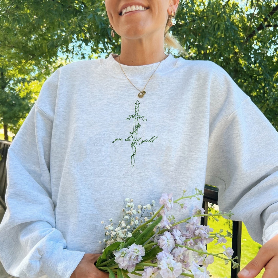 Throne Of Glass Sweatshirt | Aelin Galathynius You Do Not Yield Rowan ...