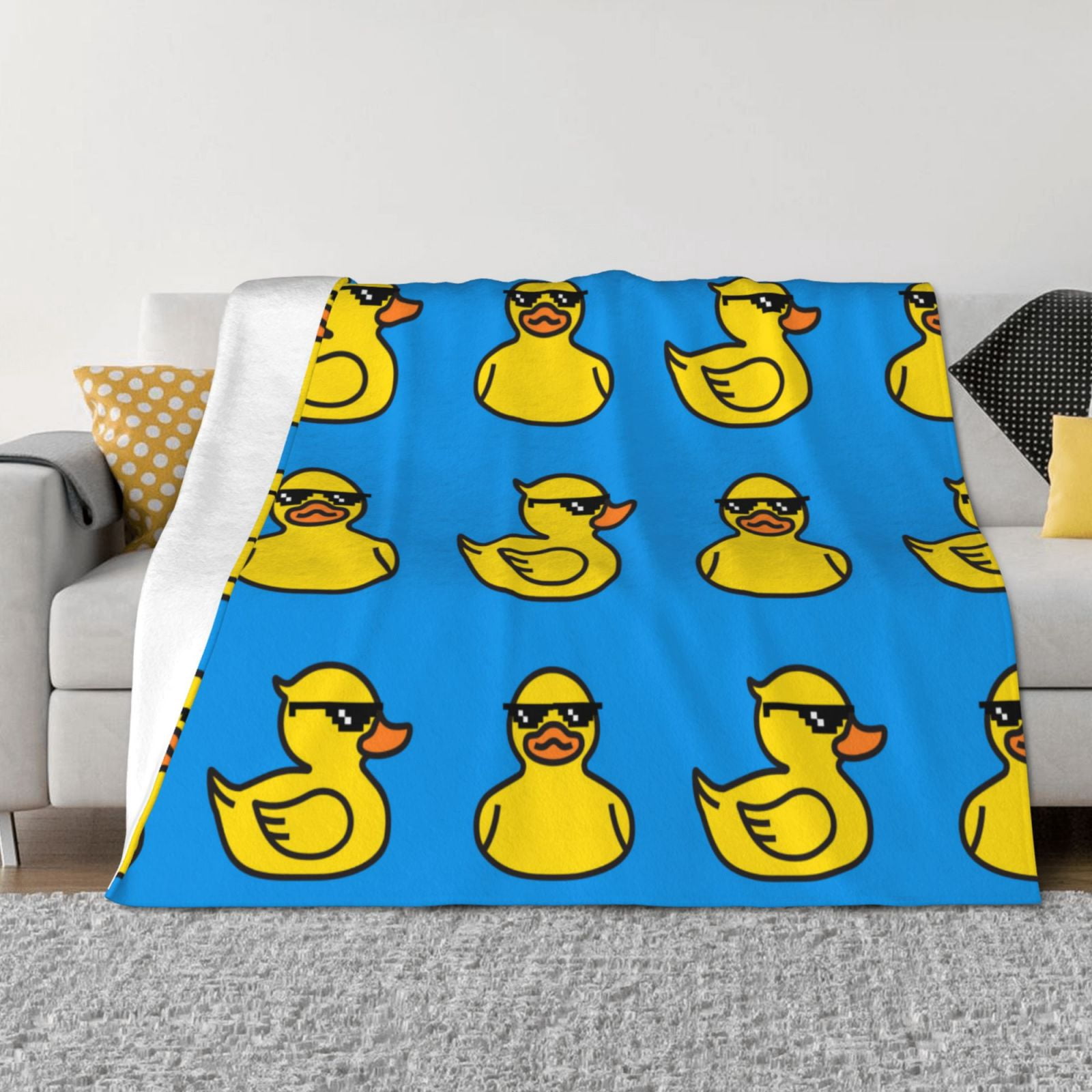 Throw Blanket for Couch - Cartoon Cute Duck With Glasses_A Soft Comfy ...