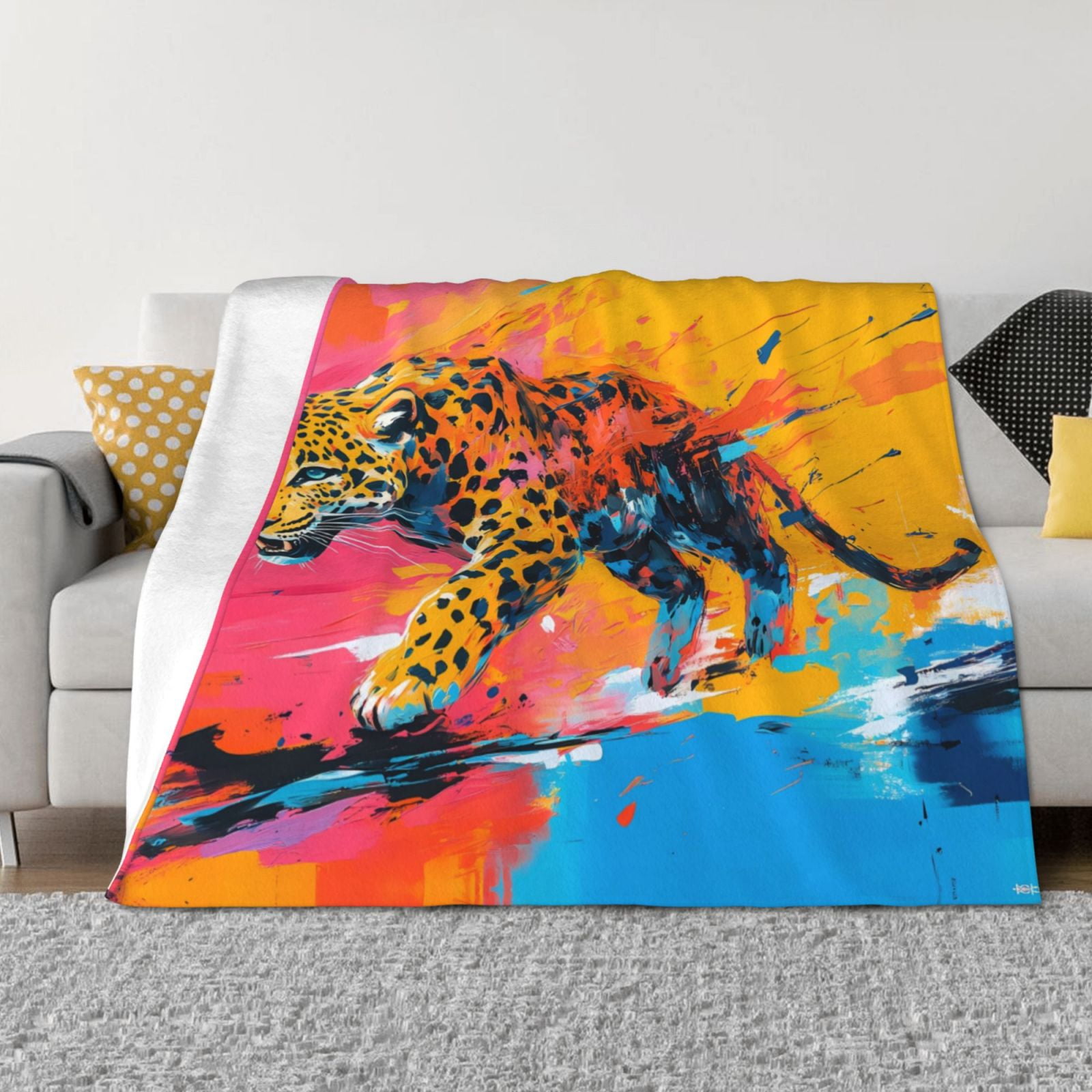 Throw Blanket for Couch Vibrant Leopard on the Hunt Super Soft Fuzzy ...