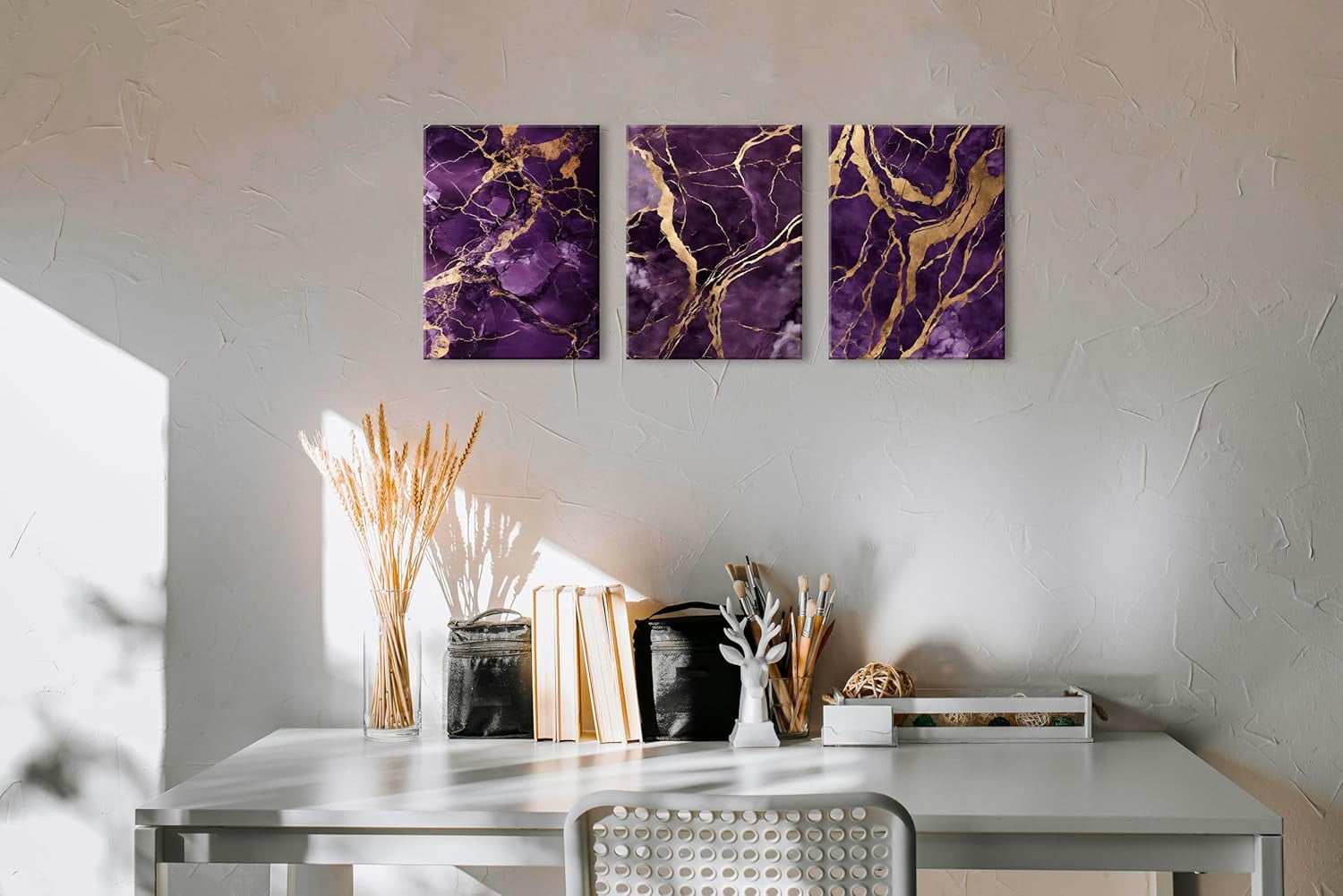 Personalized canvas painting core uses exaggerated colors, full of ...