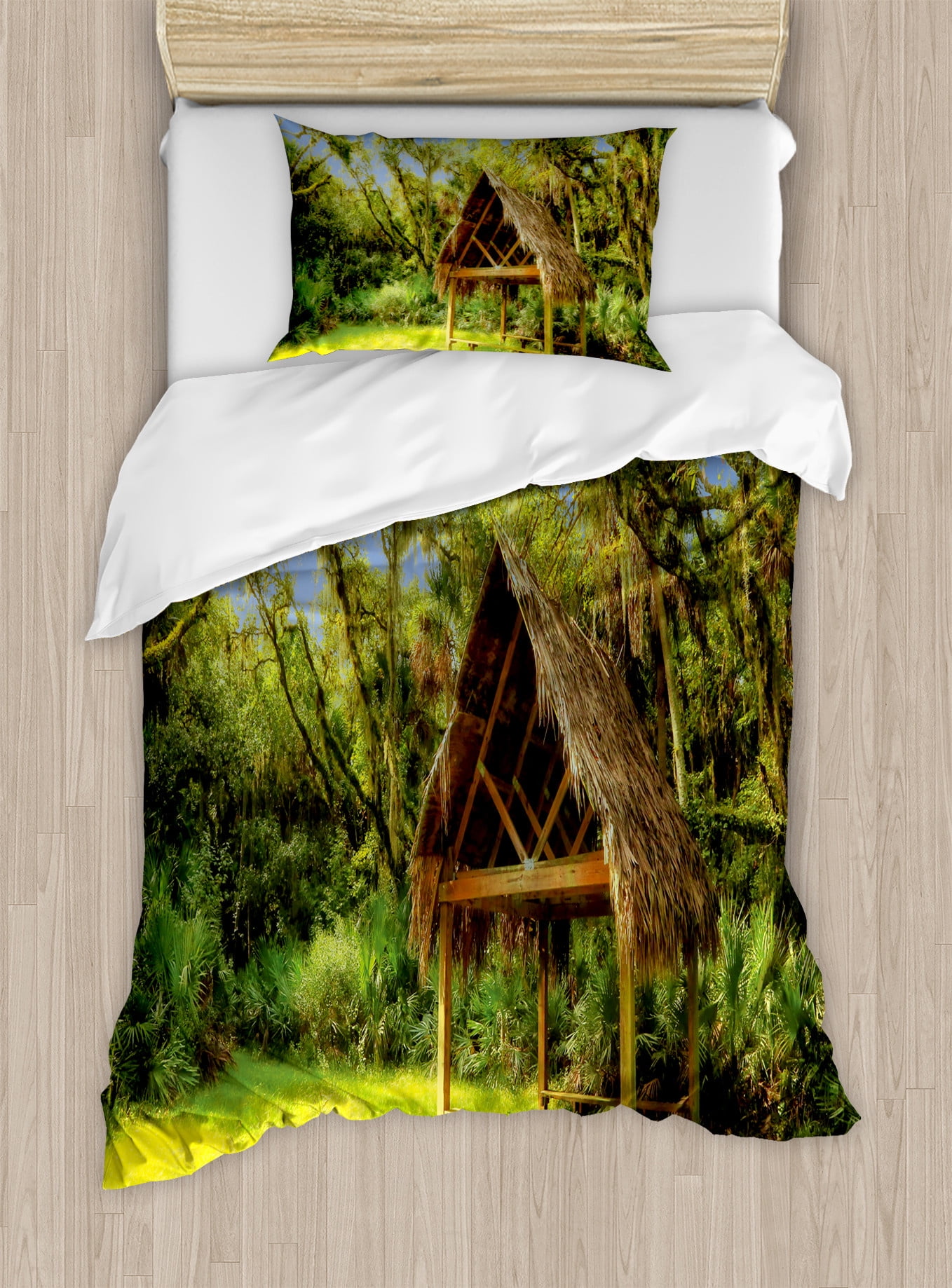 Tiki Bar Duvet Cover Sets, Tiki Hut in Dreamy Fantasy Forest Tropical ...