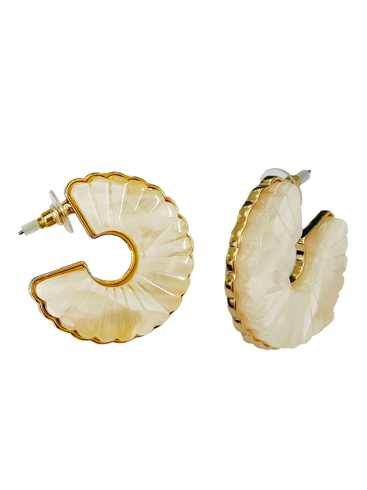 Time and Tru Scalloped C-Hoop Earrings - Walmart.com