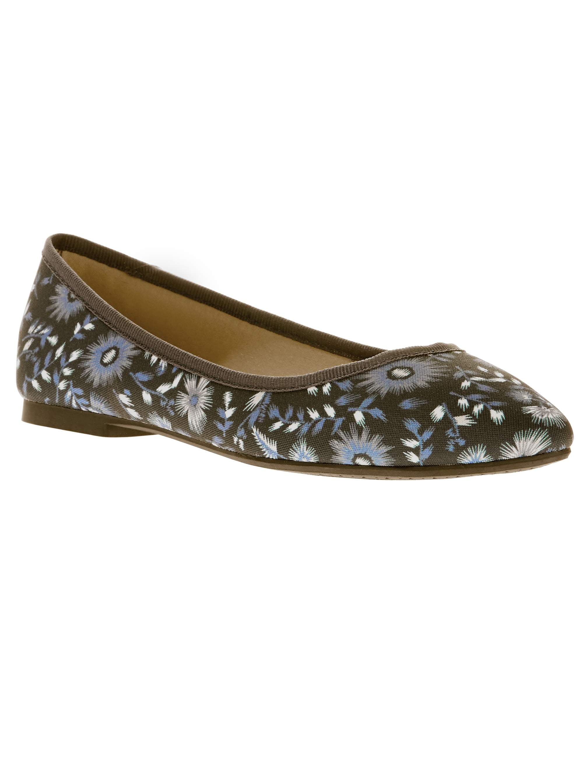 Time and Tru Women's Almond Toe Flat Shoe - Walmart.com