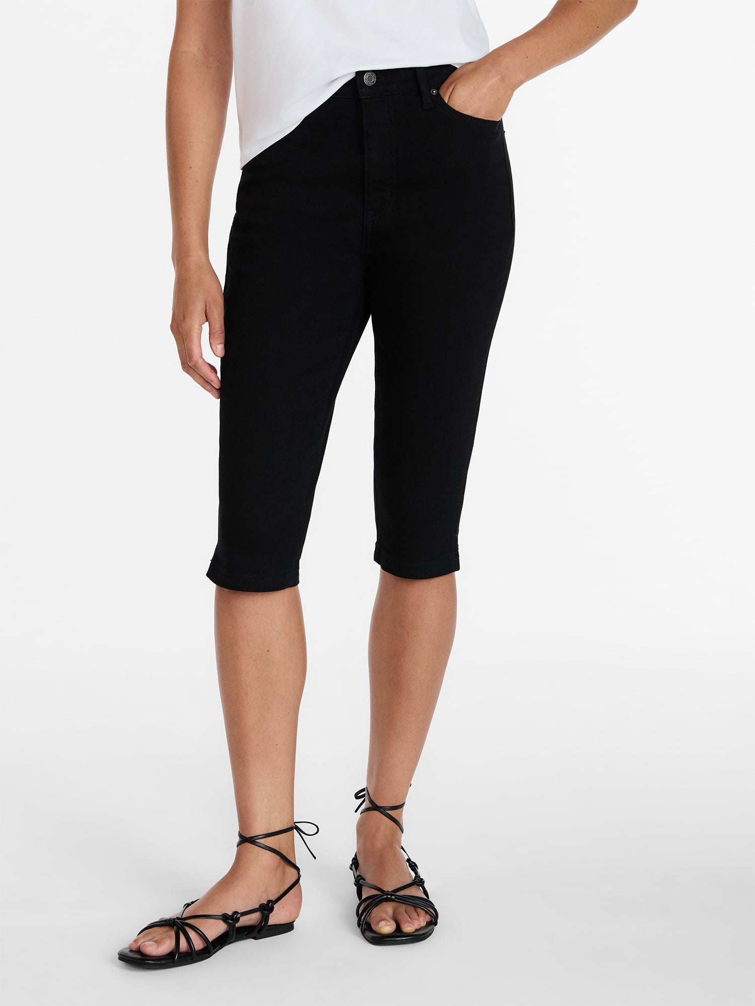Time and Tru Women's Mid Rise Stretch Denim Capri Pants, 16.5" Inseam ...