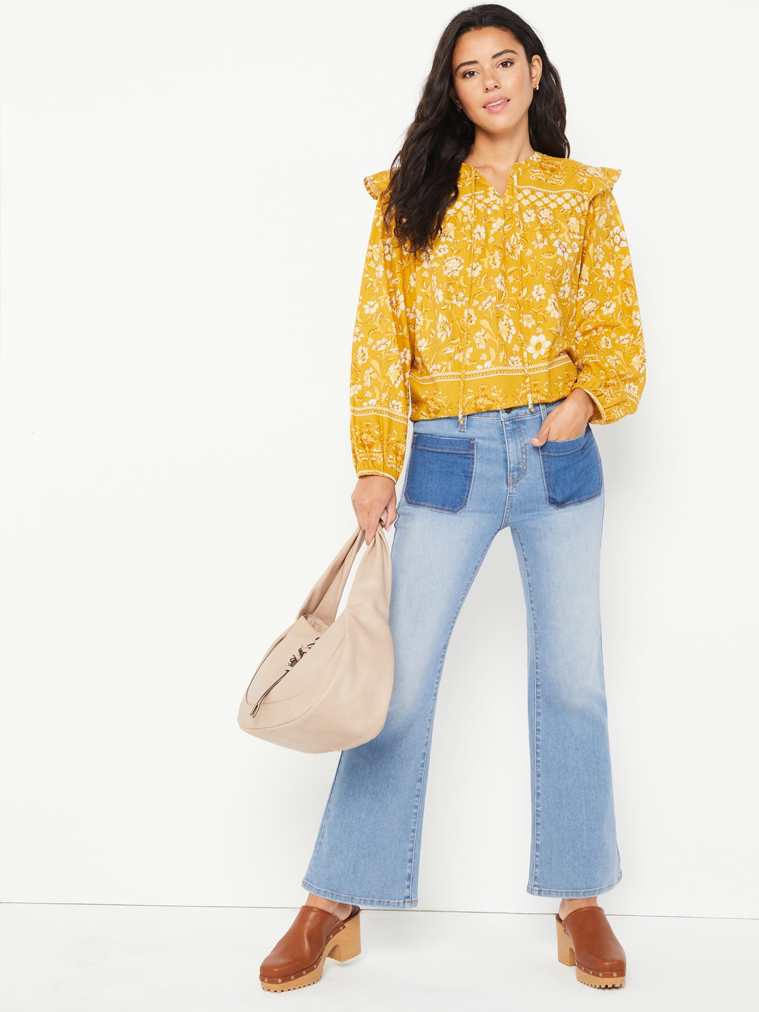 Time and Tru Women's Patch Pocket Flare Jeans - Walmart.com