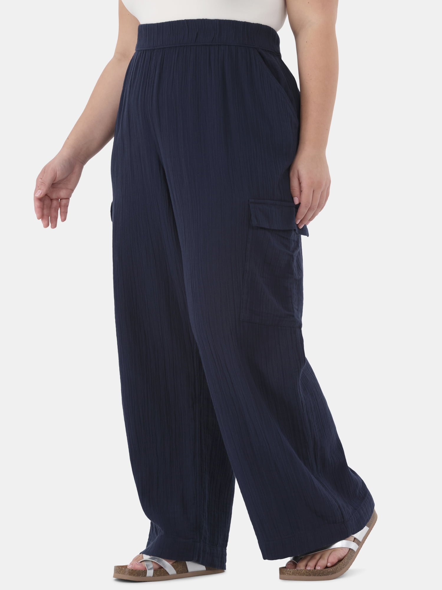 Time and Tru Women's and Women's Plus Cotton Double Cloth Cargo Pants ...